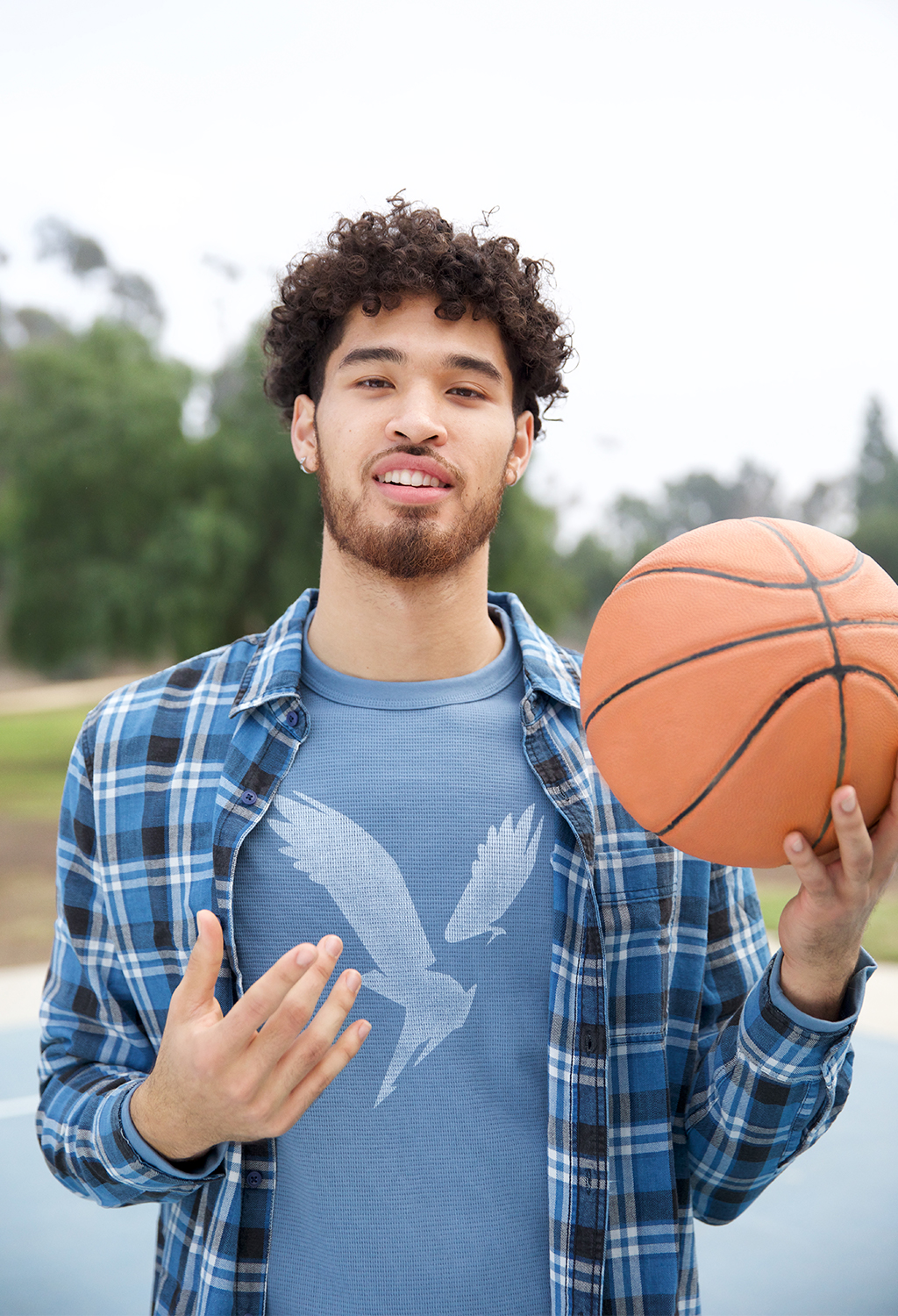 The #AEAthleticDept Presents: Johnny Juzang - American Eagle Style ...