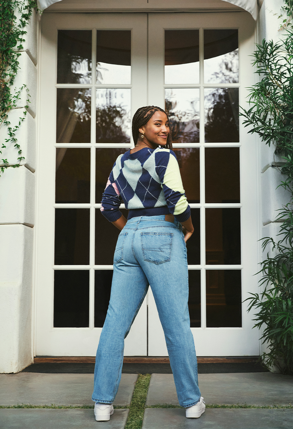 Get to Know: Low-Rise Jeans - American Eagle Style, Outfitting & News Blog